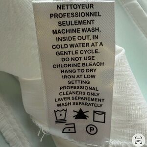 Reitmans | Tops | Reitmans White Zipup Blouse Size 6p Classic ...